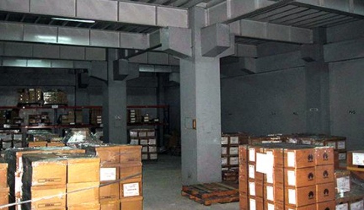 5 storey Office warehouse building newly renovated bare along Pascor ...